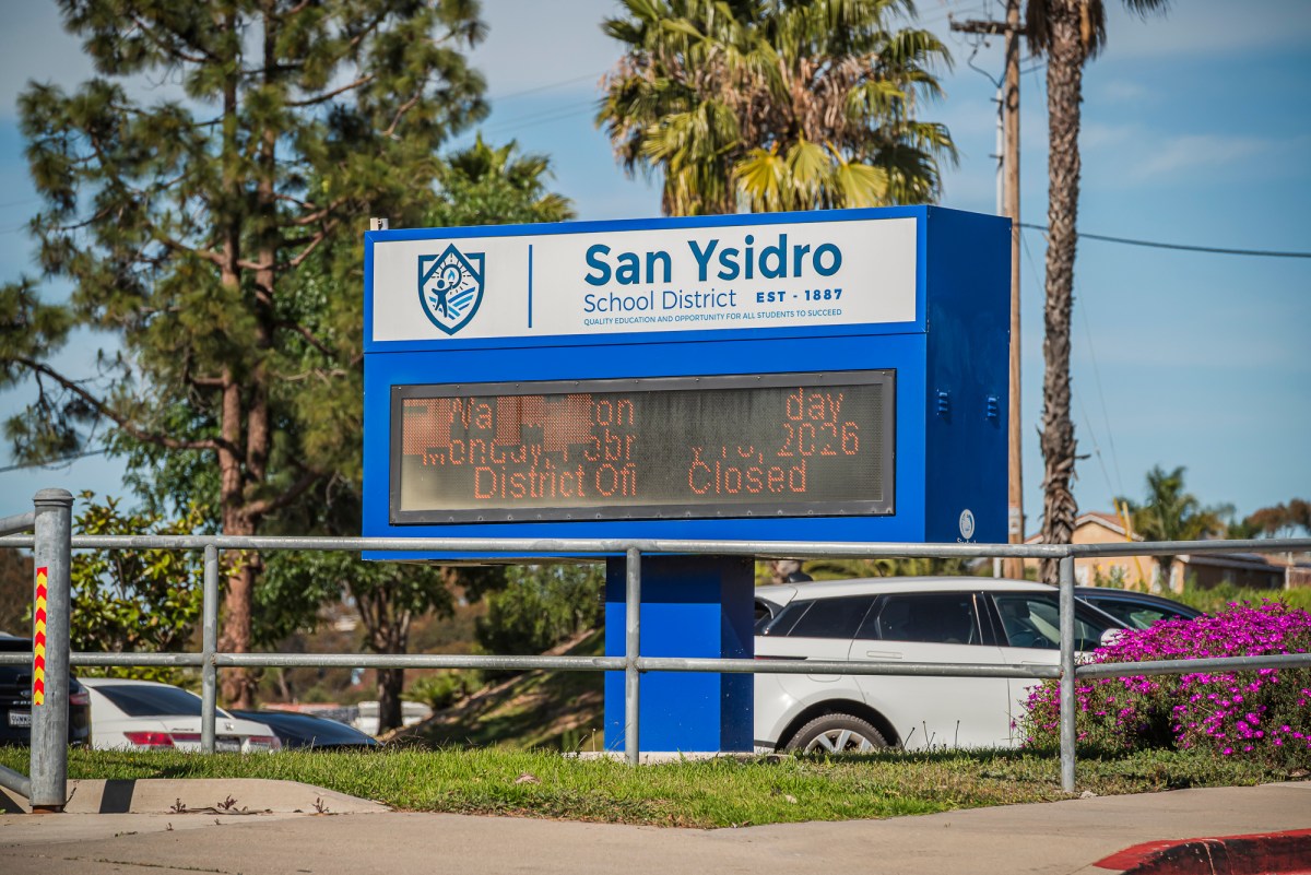 San Ysidro Schools Gave Raises Despite Stern Warning